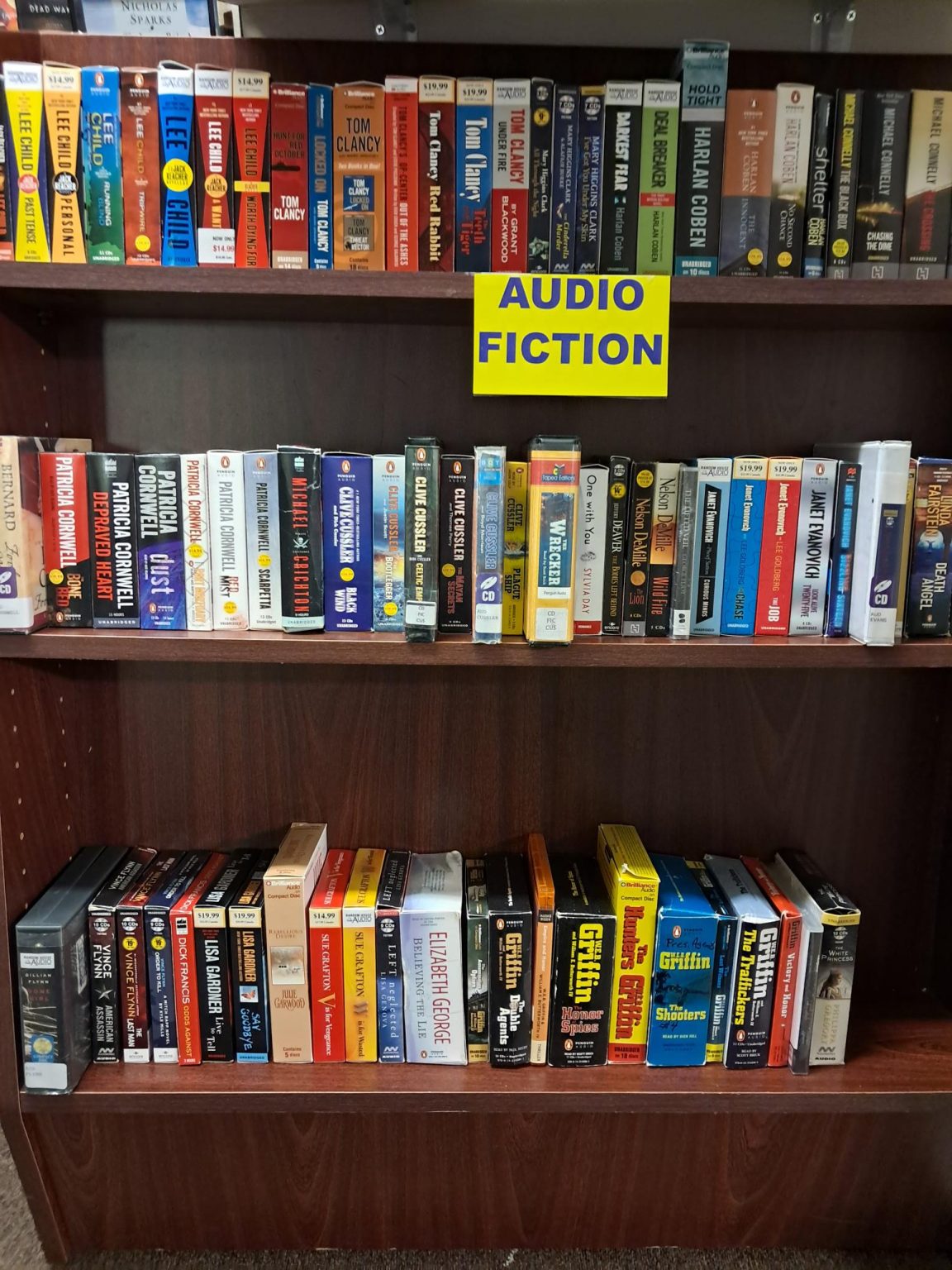 Friends Books On Main – Friends of the York County Library